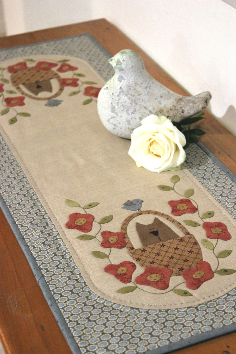 The Birdhouse ~ Sweetpea Table Runner ~Pattern – MillyMac Supplies